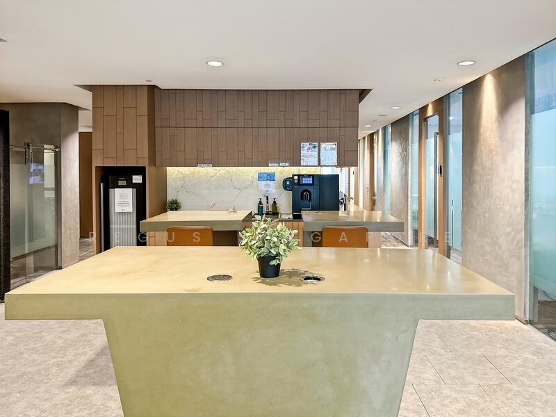 Wisma Atria, 435 Orchard Road, 1184 sqft, Office For Rent, by Regus ...