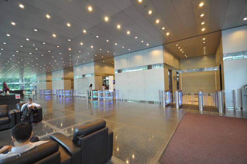 Gateway East, 152 Beach Road, 785 sqft, Office For Rent, by Henry Tan ...