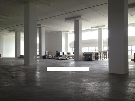 Ramp up B2 8.8m high in Pioneer, Pioneer Crescent, 18,460 sqft, Factory ...