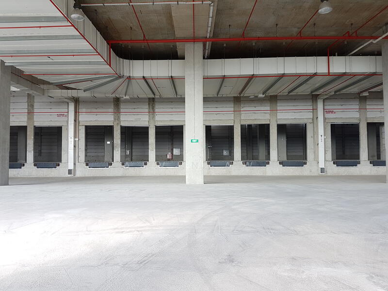 For Rent - Western High Ceiling Warehouse - Dedicated Loading Bays&Dock ...