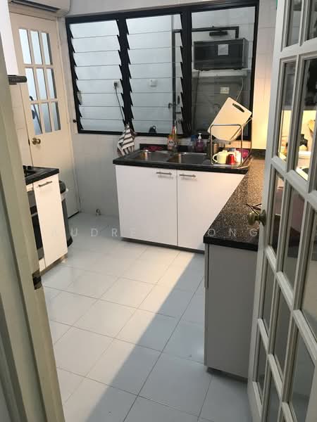 Regency Park, 13 Nathan Road, 3 Bedrooms, 2,250 sqft, Condominium For ...