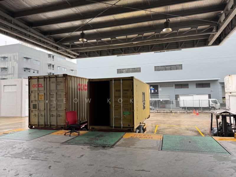 6m warehouse with racking / office / workshop rackings, , 14,350 sqft ...