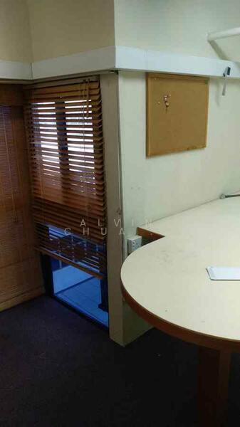 Heng Loong Building, 61 Bukit Batok Crescent, 100 sqft, Light ...