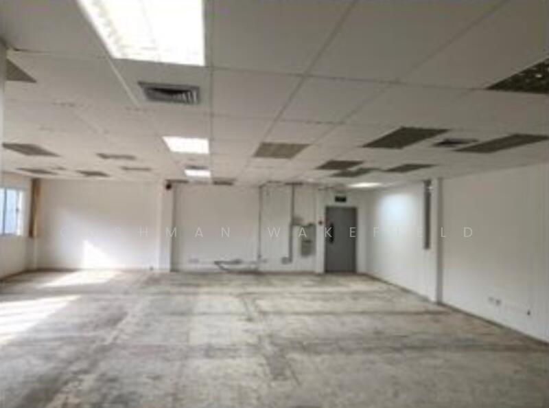 25 Loyang Crescent - Single-Storey Terrace Factory with Mezzanine ...