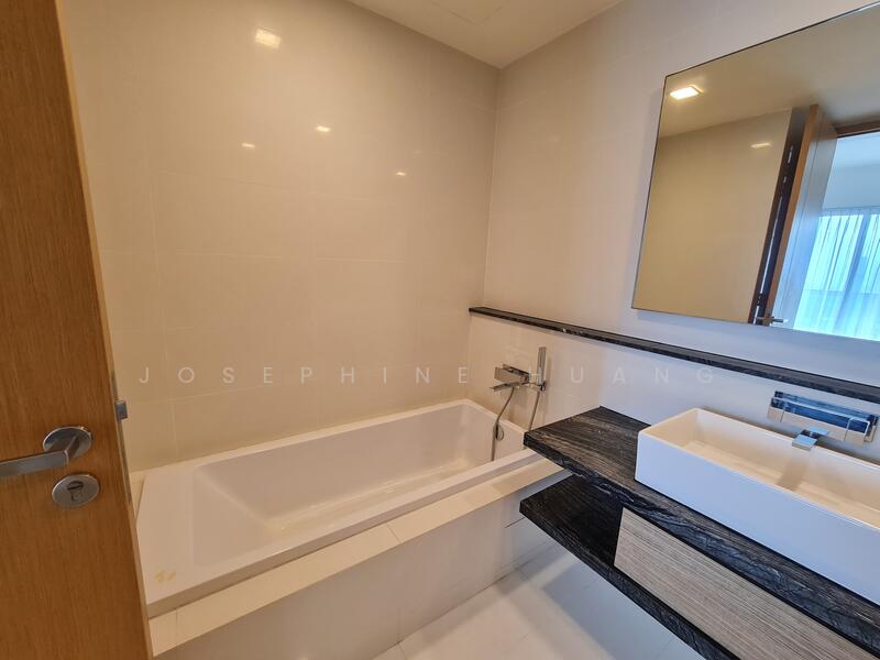 Marina Bay Residences Condominium For Sale at S$ 3,600,000 ...