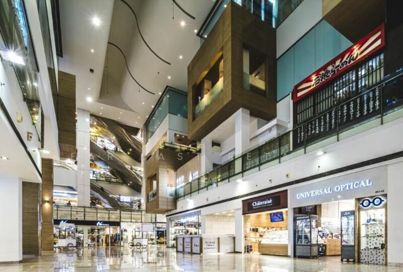 Square 2, 10 Sinaran Drive, 700 sqft, Mall Shop For Rent, by Far East ...