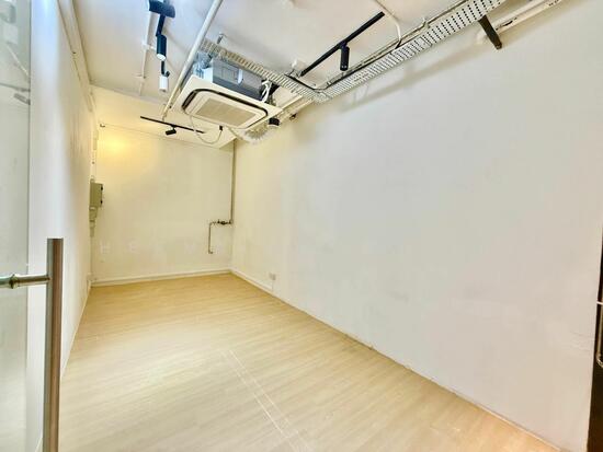 Oxley Tower, 138 Robinson Road, 182 sqft, Mall Shop For Rent, by ...