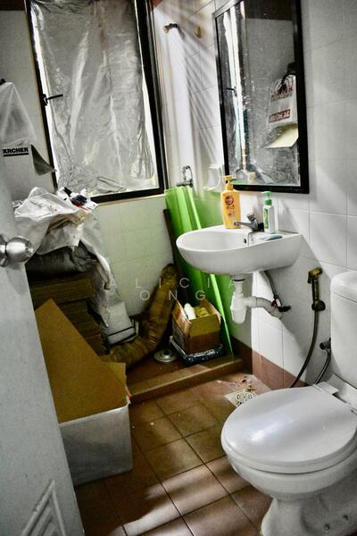 Midview Building, 50 Bukit Batok Street 23, 1,507 sqft, Light ...