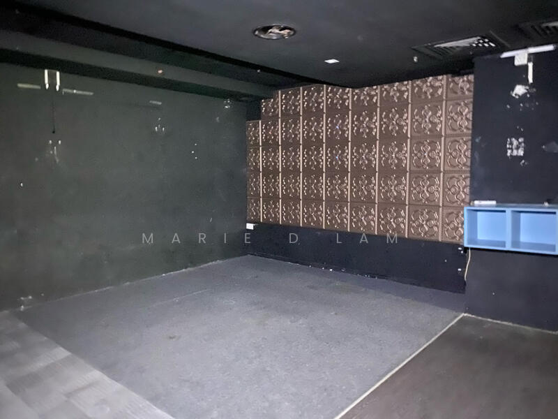 The Adelphi, 1 Coleman Street, 805 sqft, Mall Shop For Sale, by Marie D ...