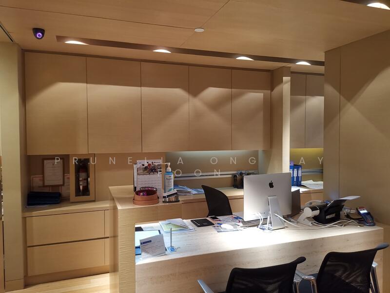 Mount Elizabeth Hospital / Medical Center, 3 Mount Elizabeth, 1,087 ...