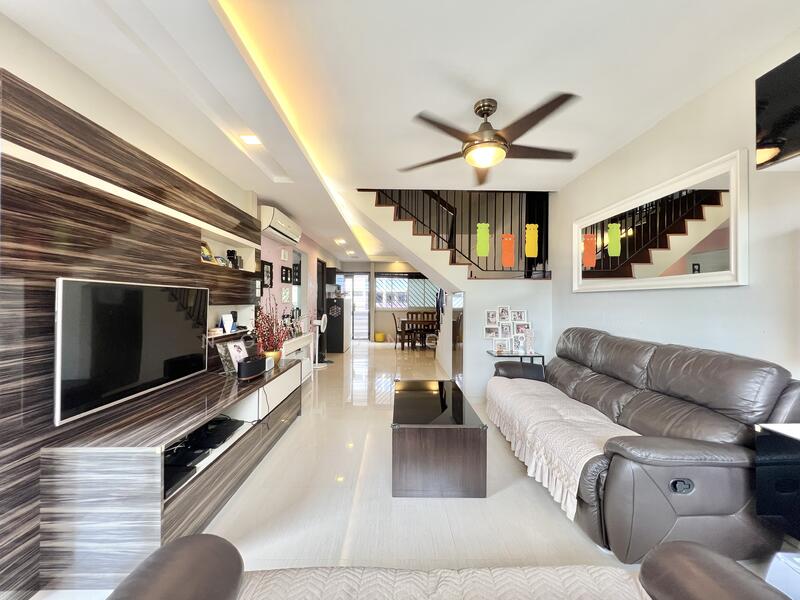 HDB Flat For Sale, in Pasir Ris | PropertyGuru Singapore