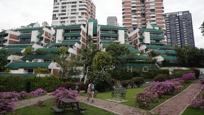 Property For Sale, at Pandan Valley | PropertyGuru Singapore