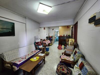 208 Boon Lay Place For Sale in Singapore