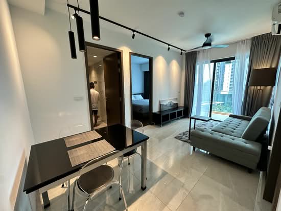 Normanton Park, 61 Normanton Park, 2 Bedrooms, 657 sqft, N SALE, by ...