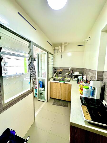 183C Marsiling Greenview, 183C Woodlands Street 13, 2 Bedrooms, 731 ...