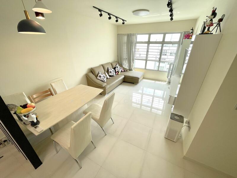 HDB 4 Room Flat For Sale, in Punggol | PropertyGuru Singapore