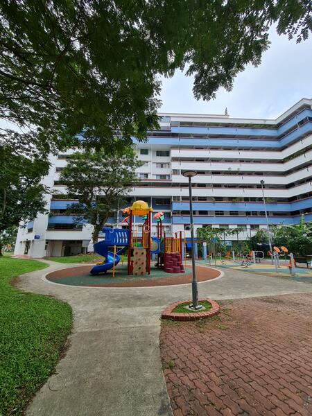 Yishun Central Chong Pang HDB Good Value Shop for Sales, Yishun Avenue ...