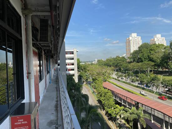 4m high flatted Jtc-style industrial / warehouse 7 mins walk to mrt ...