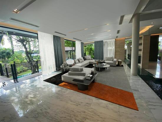 High Ceiling, well maintained, Spacious GCB, , 6 Bedrooms, 8500 sqft ...