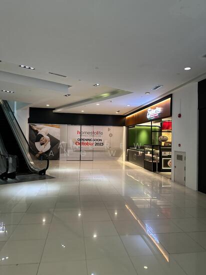 Leisure Park, 5 Stadium Walk, 1750 sqft, Food & Beverage For Rent, by ...