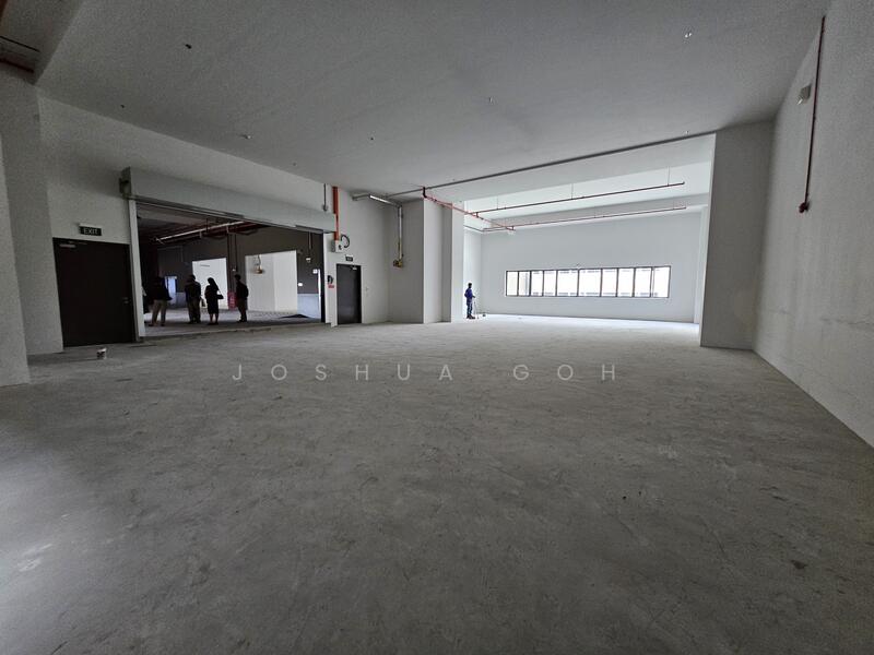 Food Storage Approved Ramp Up Warehouse, , 1,830 sqft, Factory ...