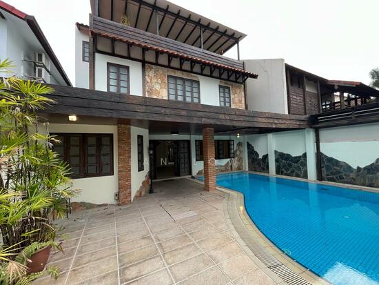 Resort-Inspired Design @ D21 ⭐️ Sunset way linked Bungalow w Pool ⭐️ ...