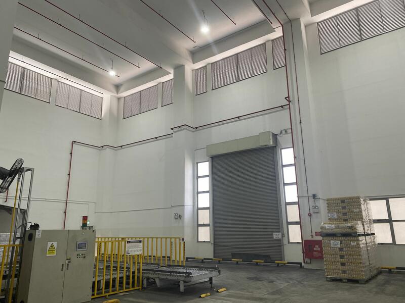 12m food zone warehouse for beverages / seafood & Sfa approve ...