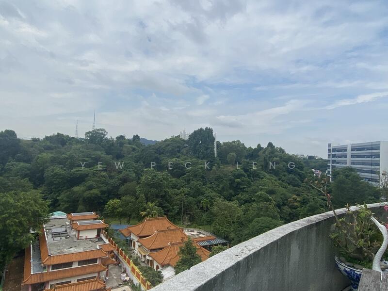 Midview Building, 50 Bukit Batok Street 23, 1,668 sqft, Light ...