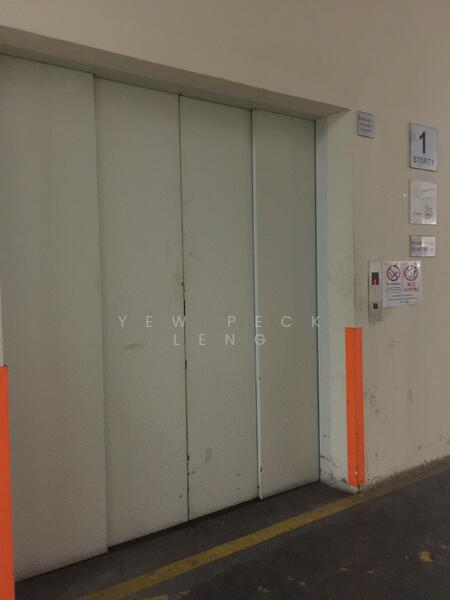 Midview Building, 50 Bukit Batok Street 23, 1,668 sqft, Light ...