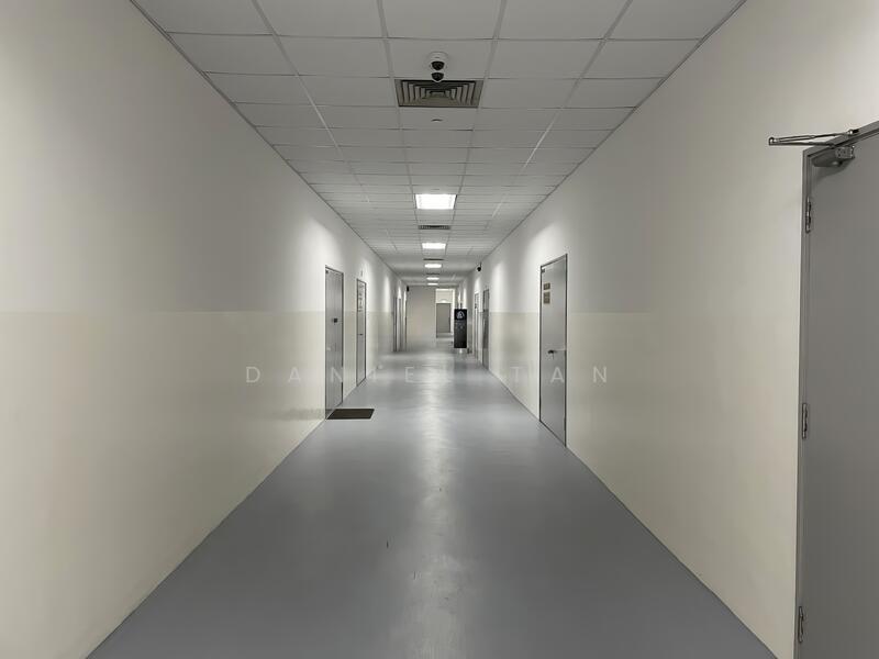 Henderson Building, 221 Henderson Road, 1,238 sqft, Light Industrial ...