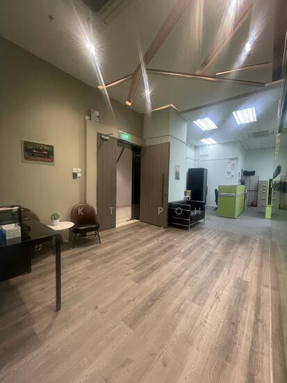 CT Hub 2, 114 Lavender Street, 1938 sqft, Light Industrial (B1) For ...