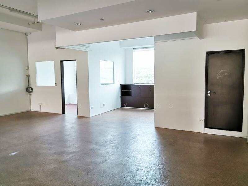 One Commonwealth, 1 Commonwealth Lane, 1420 sqft, Light Industrial (B1 ...