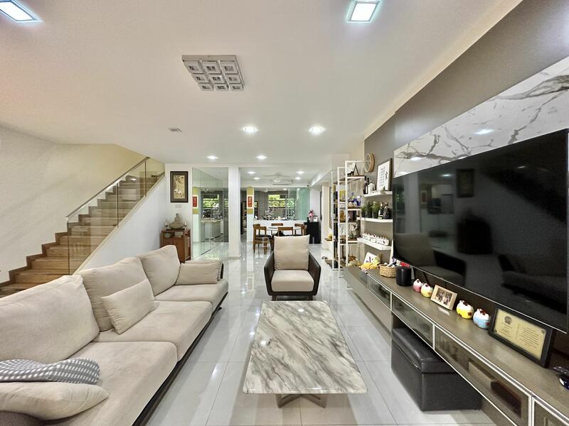 Opera Estate for Sale in Singapore