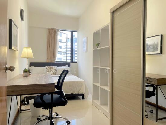 Tiong Bahru MRT 3 Mins Walk | Naturally Bright | Nice Condo Room, Jalan Membina, Room Rental ...