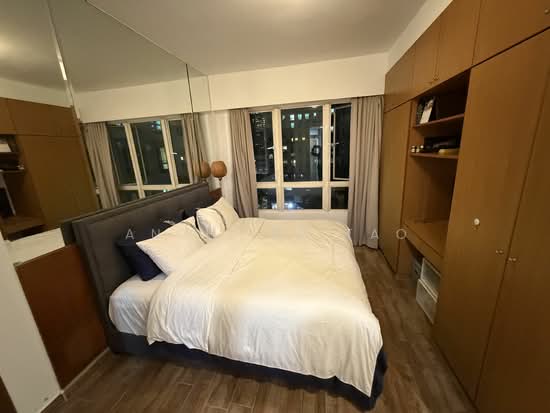 Burlington Square Apartment For Sale at S$ 1,650,000 | PropertyGuru ...
