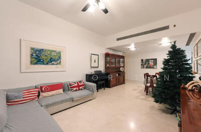 Cairnhill Crest for Sale in Singapore