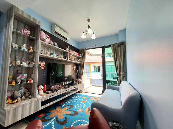 Flora View Apartment For Sale at S$ 1,850,000 | PropertyGuru Singapore