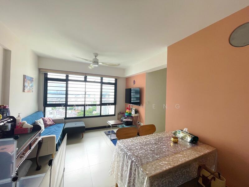 415 HDB Flat For Sale, in Woodlands | PropertyGuru Singapore