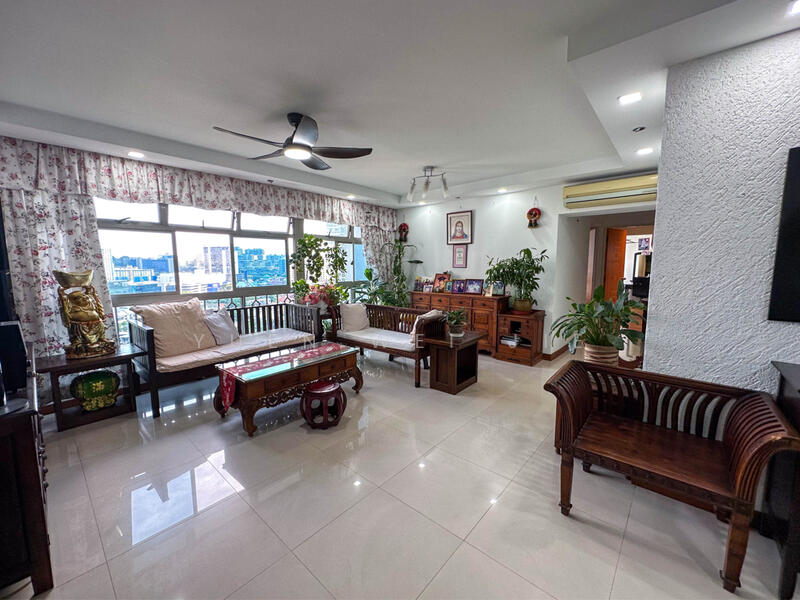 48 Strathmore Avenue for Sale in Singapore