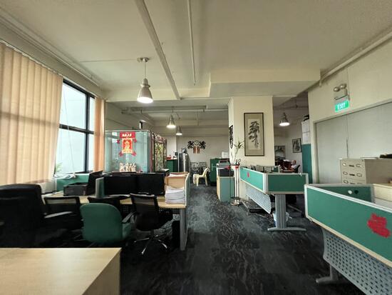 Tradehub 21, 8 Boon Lay Way, 3822 sqft, Light Industrial (B1) For Sale ...