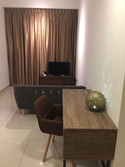 Idyllic Suites Condominium For Sale at S$ 745,000 | PropertyGuru Singapore