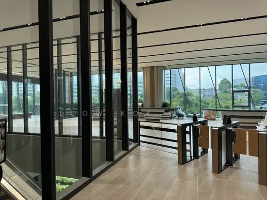 5m high grade A office / showroom with raise flooring / coloumn free ...