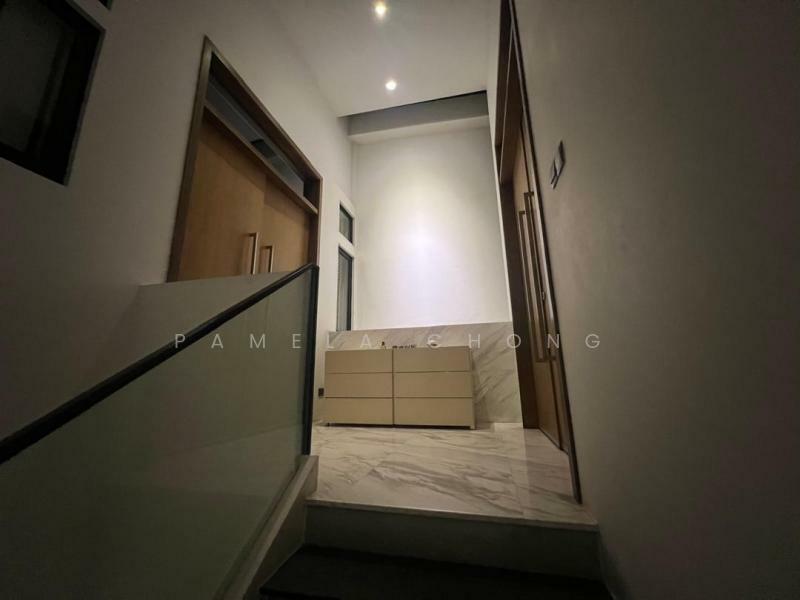 BEAUTIFUL! ⭐️ LARGE MODERN 3 STOREY TERRACE ⭐️ HILLVIEW AREA ⭐️BRIGHT ...