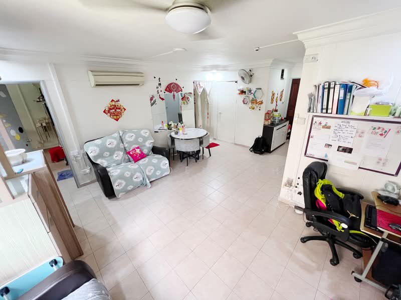 106 HDB 4 Room Flat For Sale, in Yishun | PropertyGuru Singapore