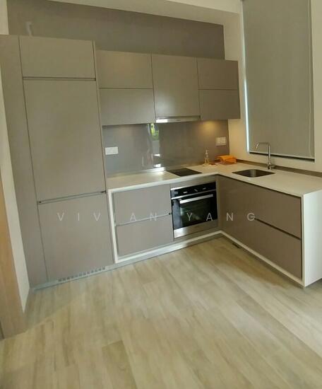 J Gateway, 6 Gateway Drive, 2 Bedrooms, 743 sqft, Condominium For Rent ...