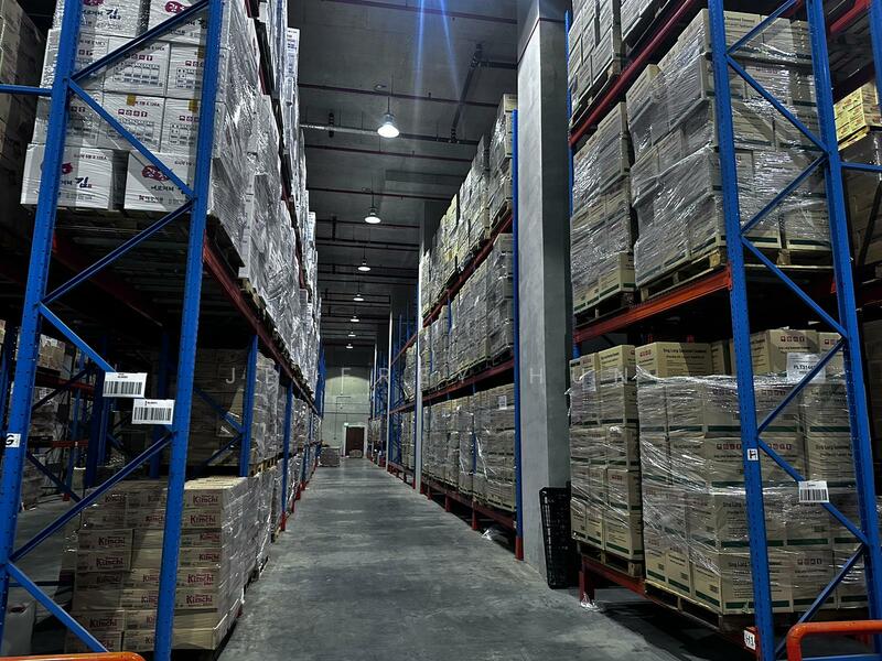 Gul or Pandan | Dedicated Loading Bays | 12m Ceiling Height, , 40,000 ...