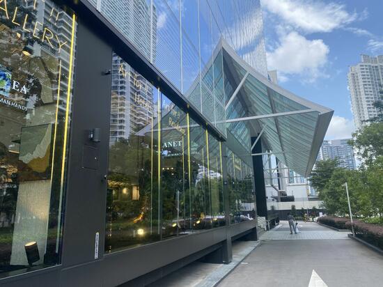 sports equipment /e/ appliances showroom/ office 5m high ceiling glass frontage, Bendemeer, 4683 ...