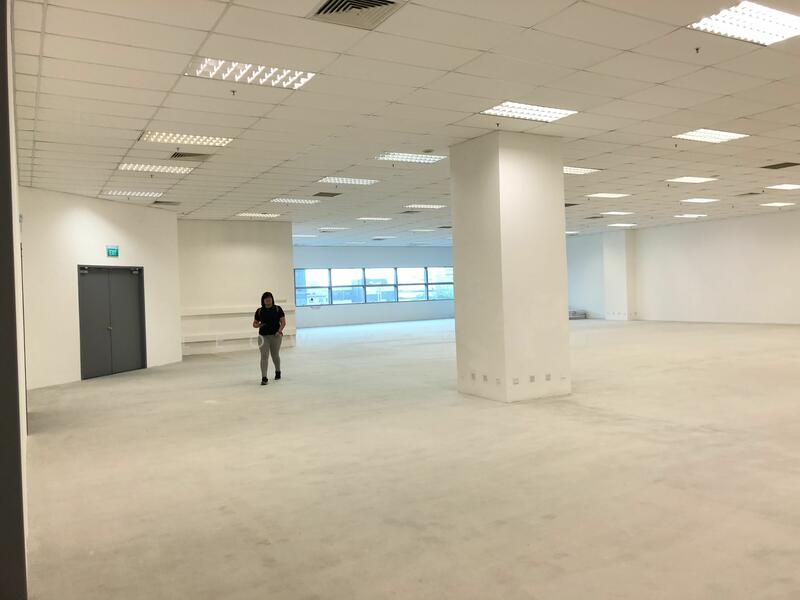 Logistic/ church media office with fitted / bare condition units ...