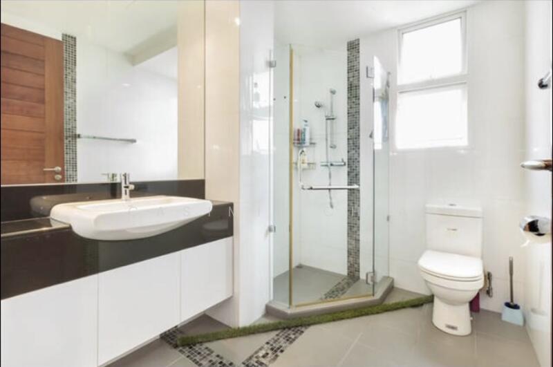 RESORT STYLE SEMI-D @ JALAN NOVENA/ NOVENA RISE. 1KM TO SJI Semi ...