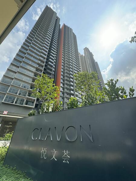 Clavon for Rent in Singapore